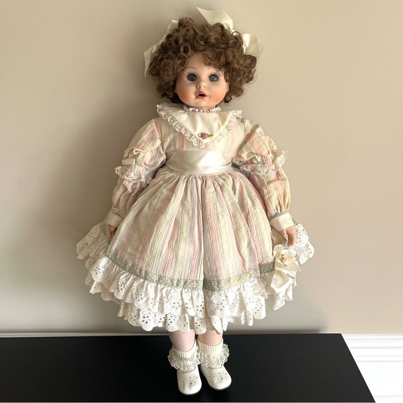 Morgan Brittany | Toys | Morgan Brittany Mary Beth Porcelain Doll ...